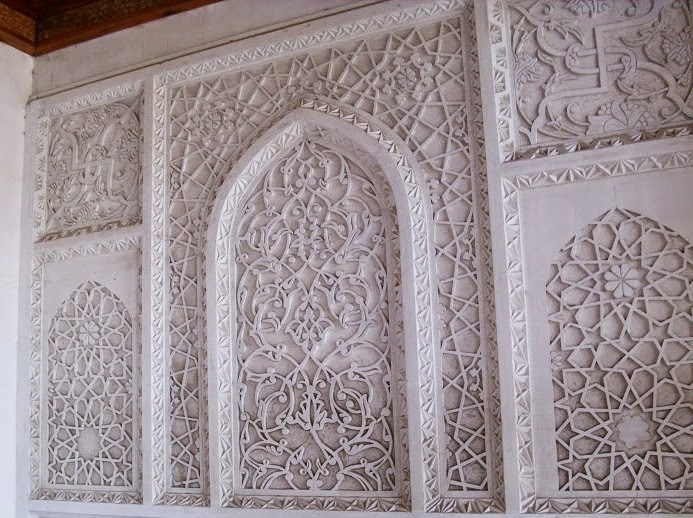 Masters of Craft : Crafts of Central Asia: ganch carving