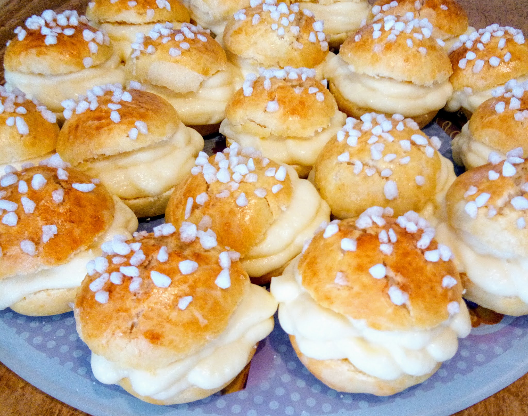 Ma cuisine pour tous: Les mini tropéziennes