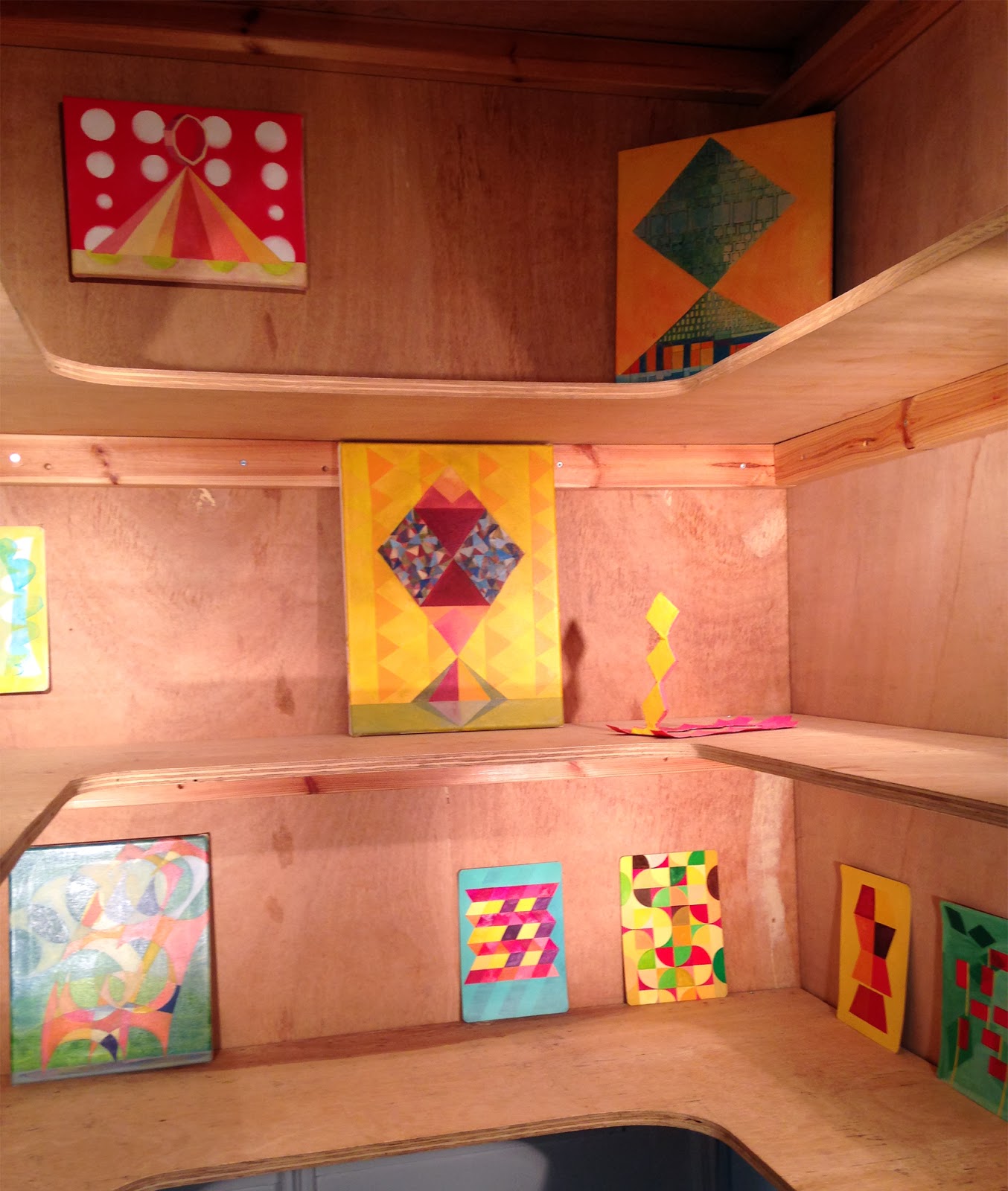 LOUISA CHAMBERS: December 2013