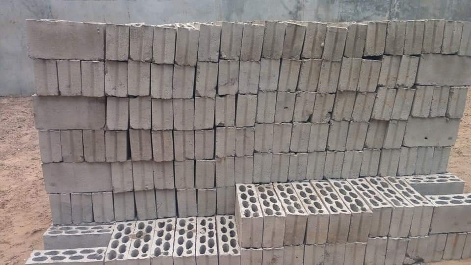 Les agglos à parpaing ou briques