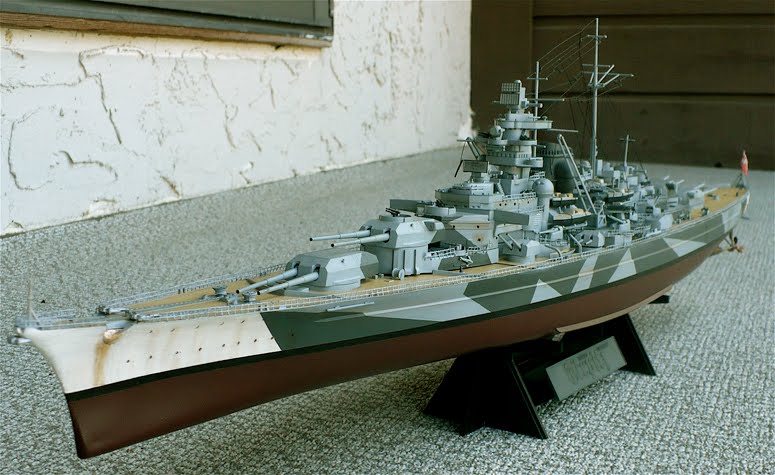 The Great Canadian Model Builders Web Page!: Tirpitz