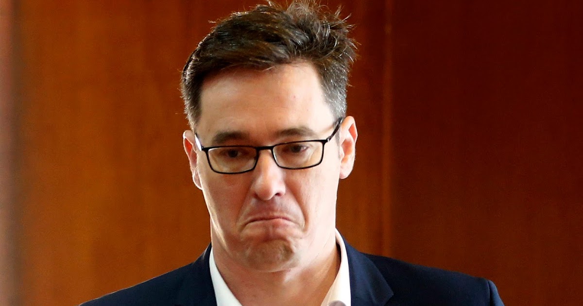 Kari Geri megfutamodott és összevissza ír megint: “nem köt szerződést a zavaros hátterű” céggel ...