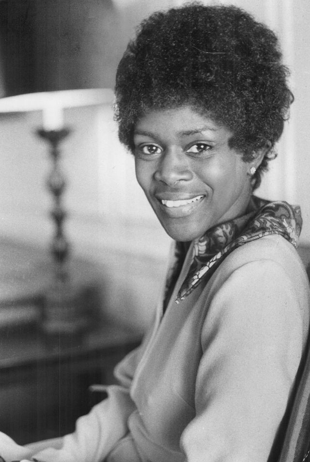 20 Stunning Portraits of a Young and Beautiful Cicely Tyson in the ...