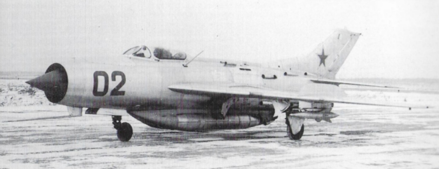 Mikoyan - Gourevitch MiG-19 "Farmer".