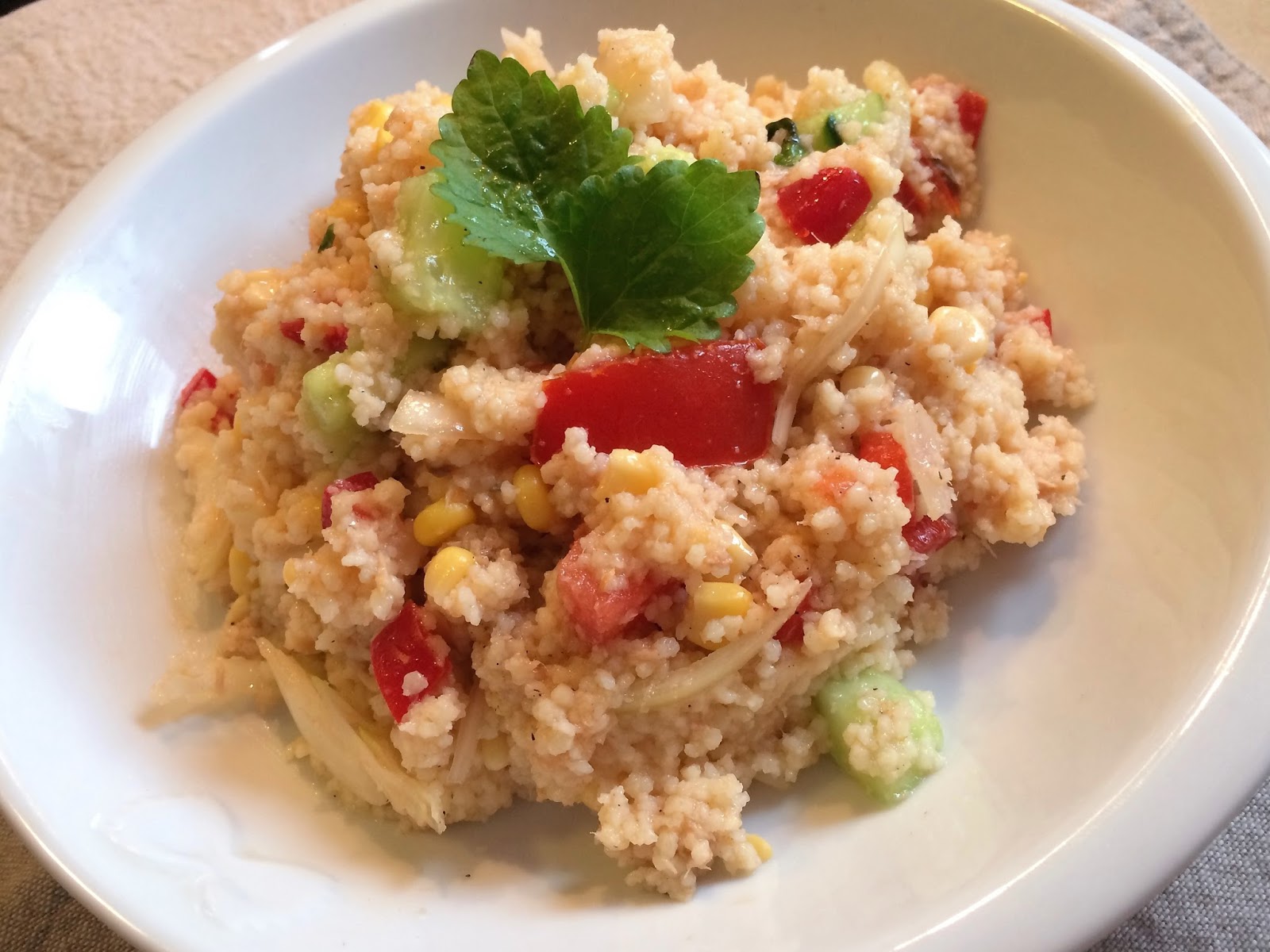 Salata de cus cus cu ton