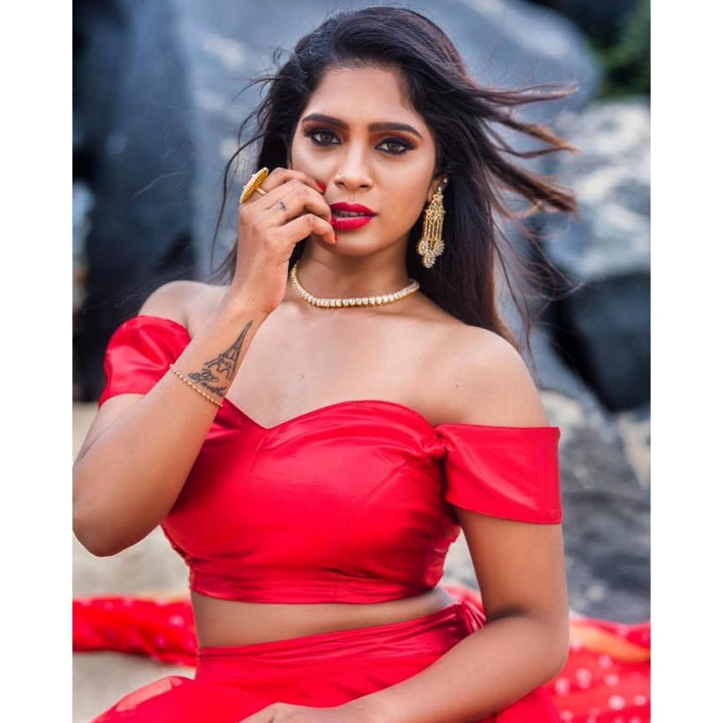 Steaffipavi (Sothanaigal Pavithra Baskar) Steaffipavi (Sothanaigal Pavithra Baskar)