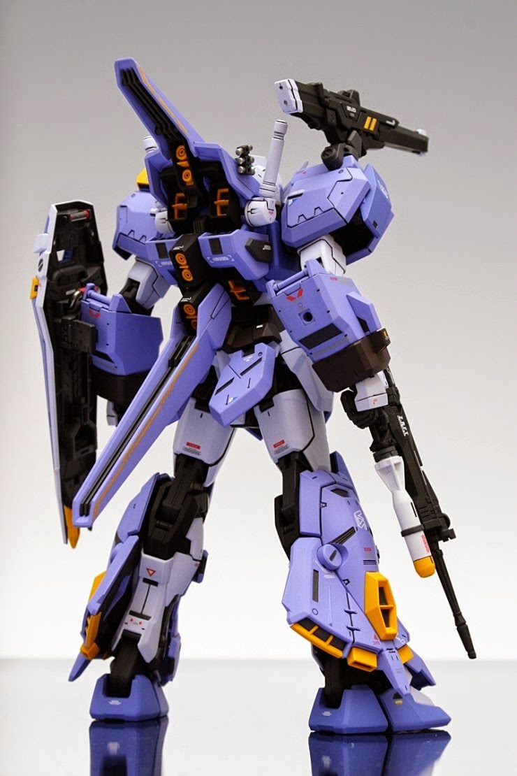 MG 1/100 GAT-X102 Duel Gundam Assault Shroud - Painted Build
