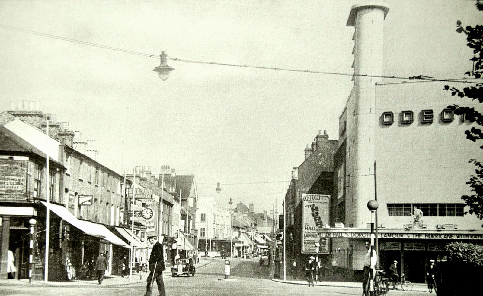 Arthur Pewty's maggot sandwich: Erith - then and now.