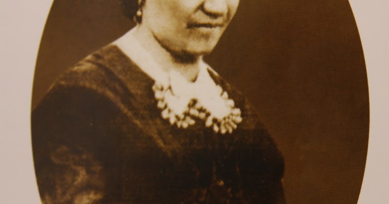 SUEÑOS PARA ATAR: MARÍA JOSEFA MUJÍA, LA POETA PERDIDA