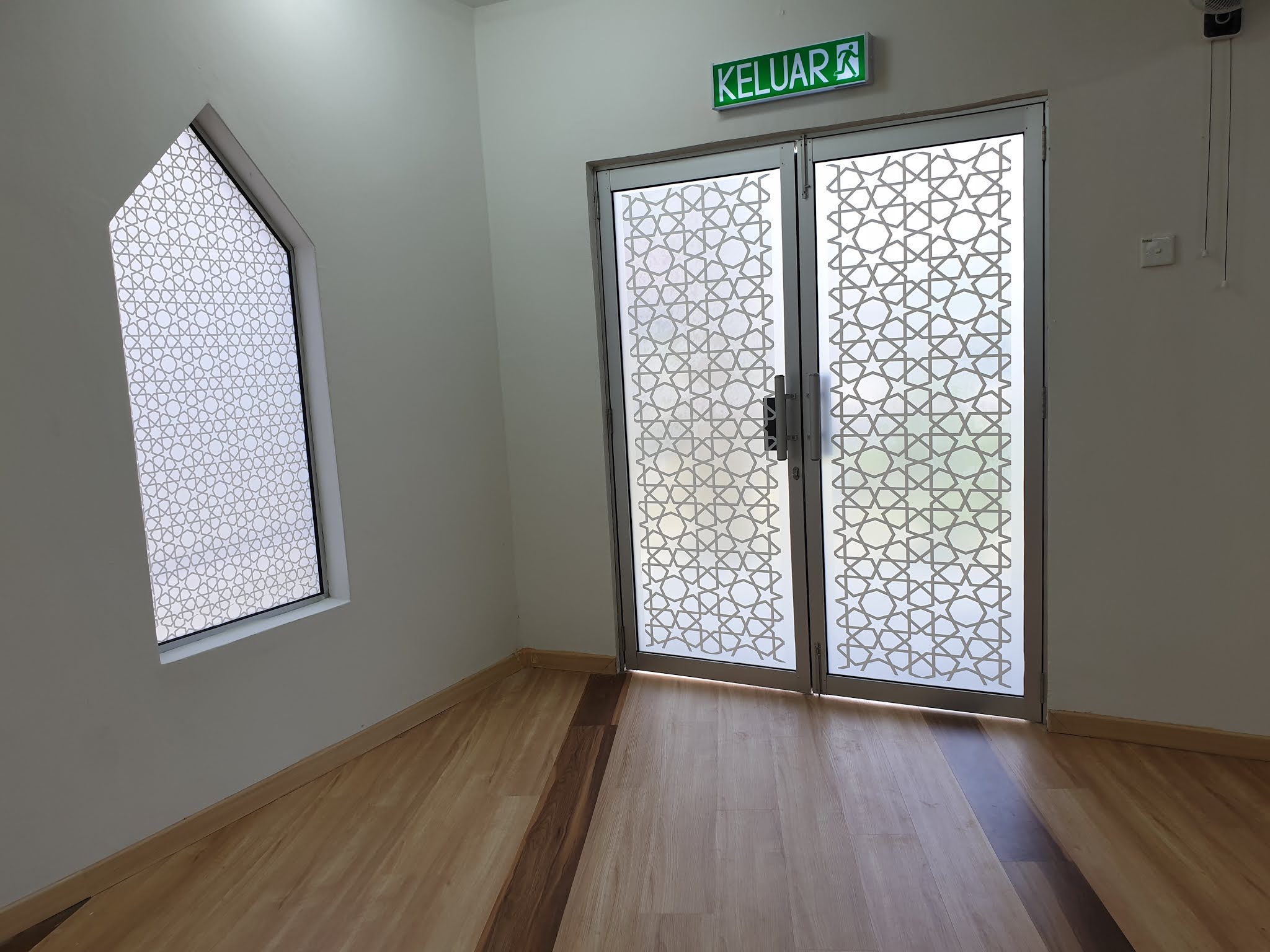 Sekolah Kebangsaan Taman Putra Perdana: Stiker Surau