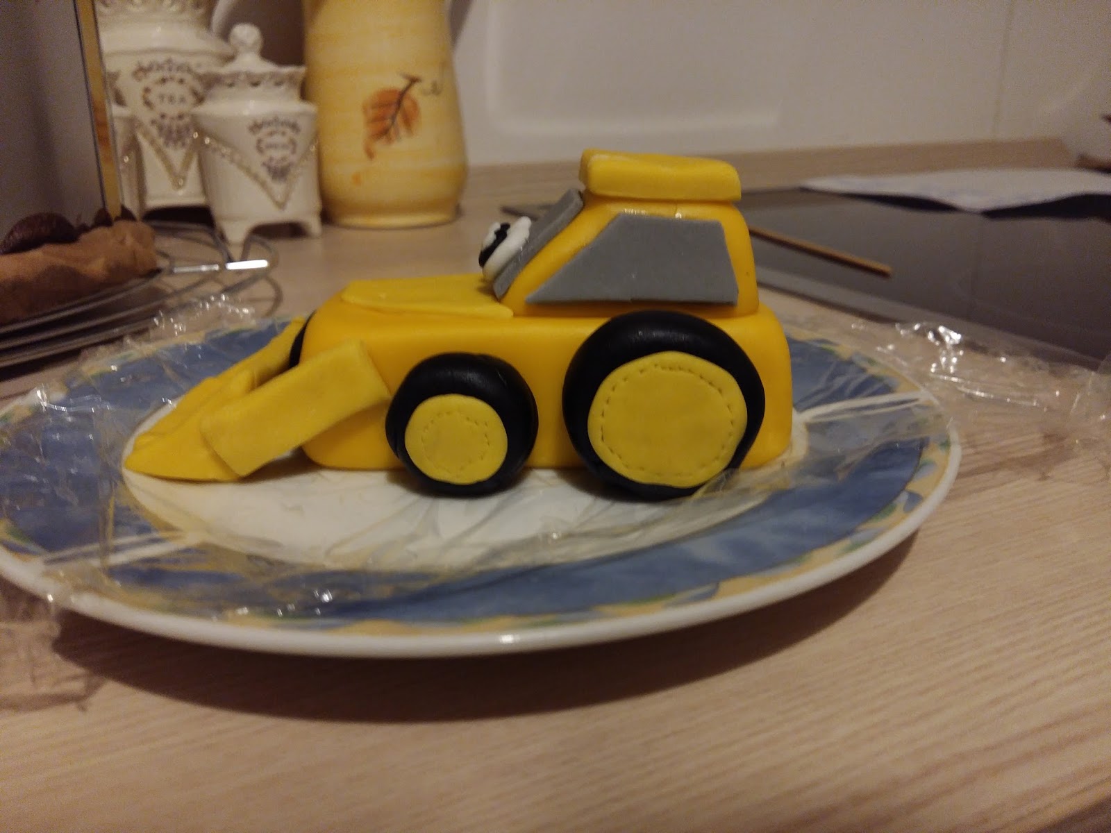 kiras_bakery: Bagger-Birthdaycake/ Bagger-Torte