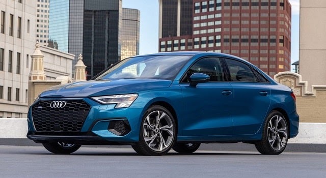 Bootstrap Business: Tips For Choosing A Car For Your Work Commute