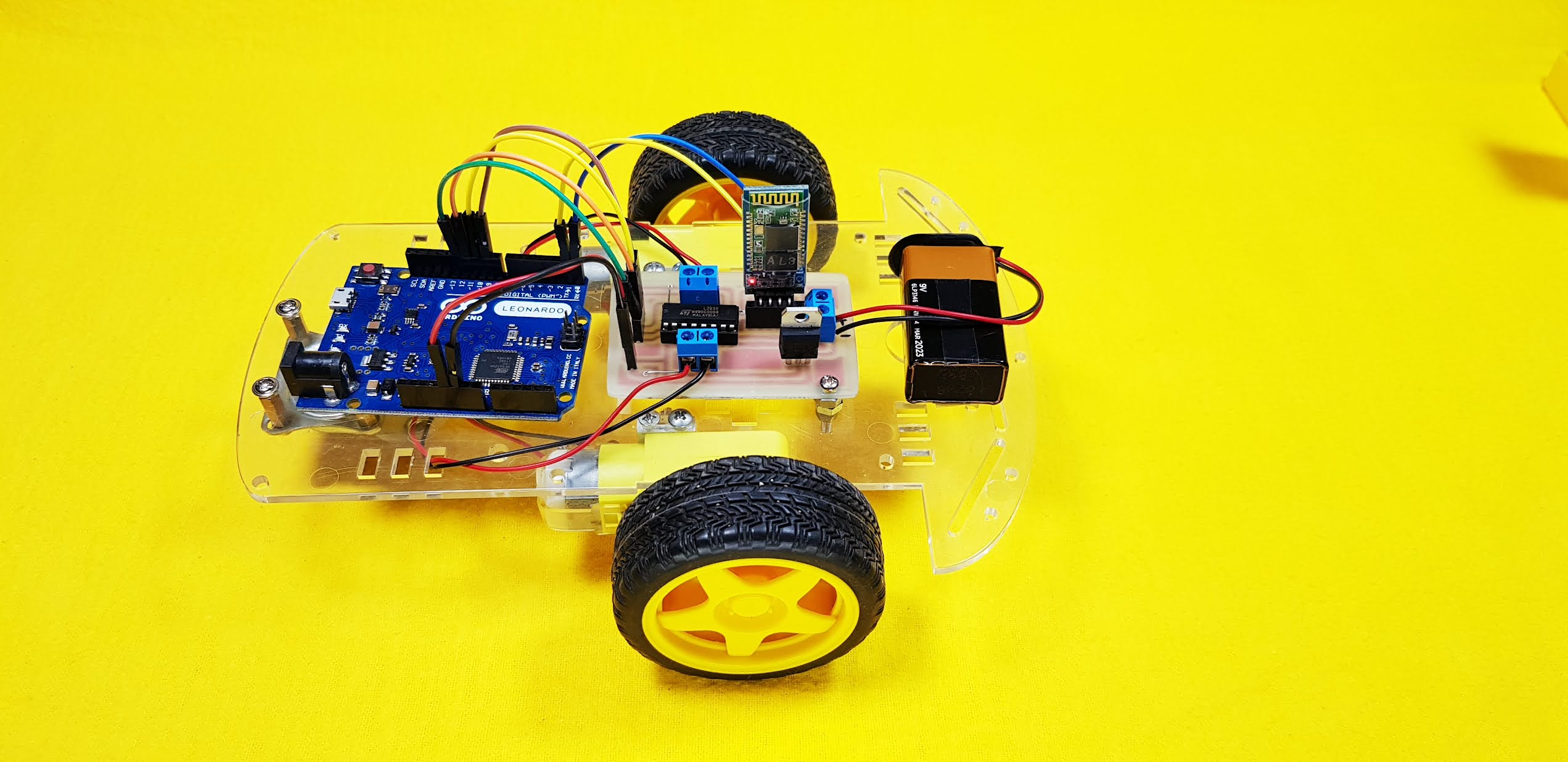 Carrito a control remoto con Arduino / Bluetooth / Android, circuito en ...