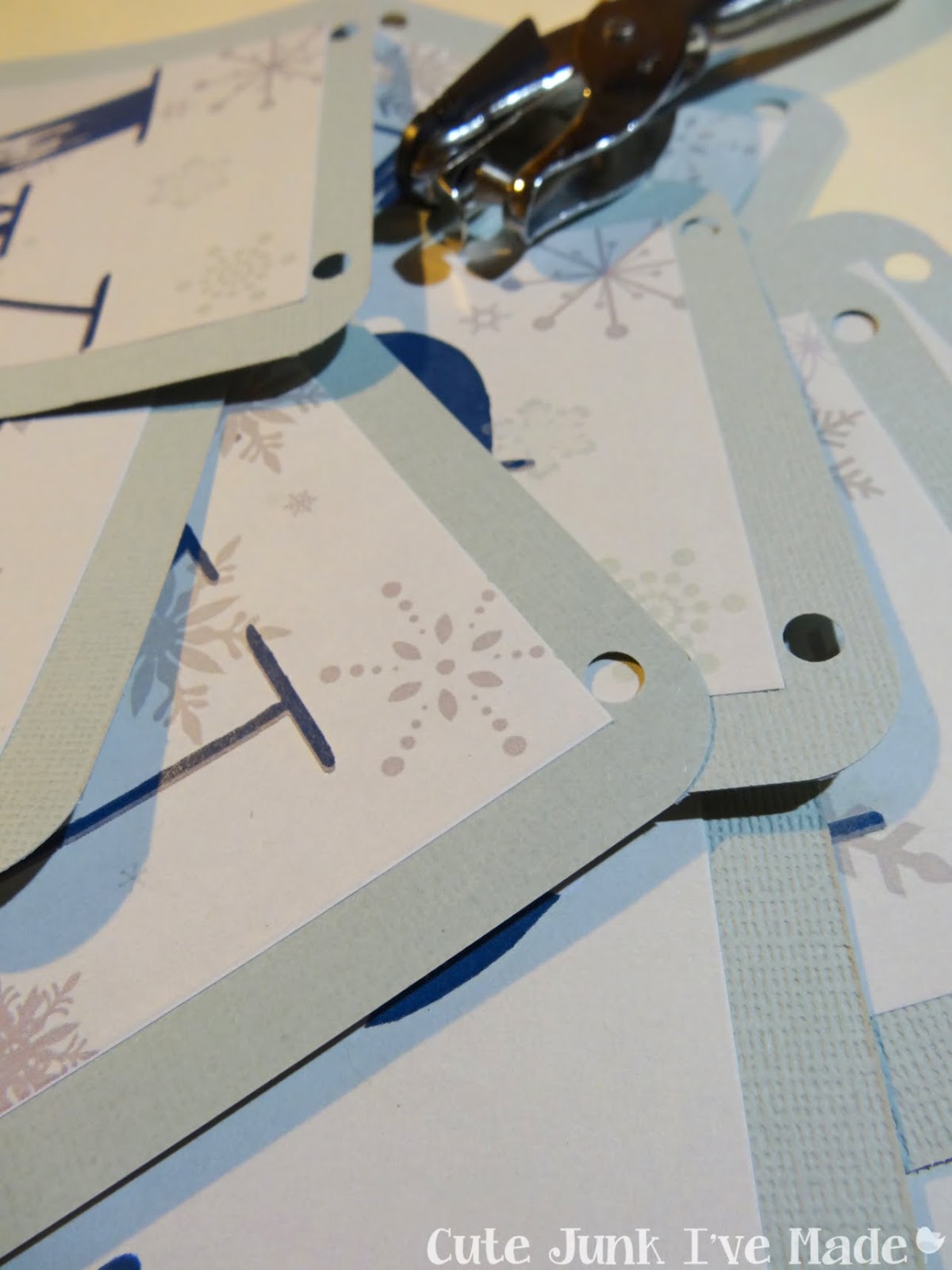 Cute Junk I've Made: FREE Printable Let It Snow Banner!