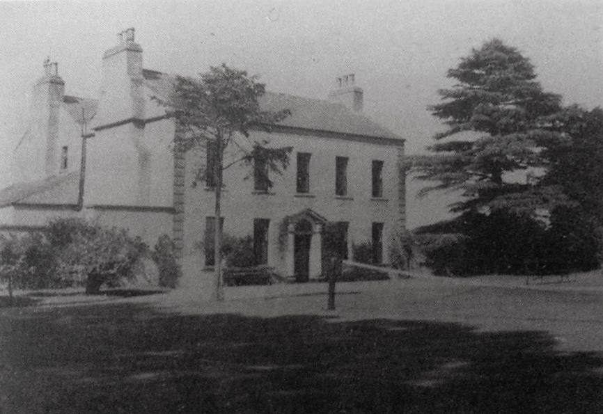 Landed families of Britain and Ireland: (353) Ball of Ballygall ...