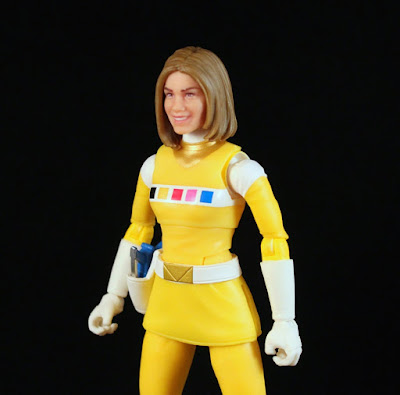 She's Fantastic: Power Rangers in Space - YELLOW RANGER!