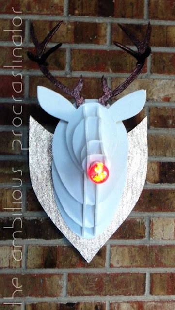 the ambitious procrastinator: DIY Mounted Rudolph Head