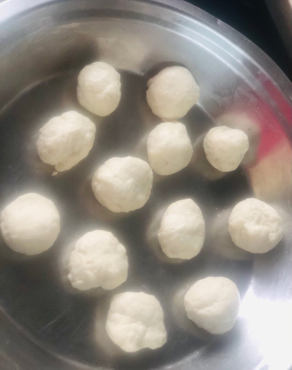 BHATOORA RECIPE || HOW TO MAKE PUFFY & FLUFFY BHATURE || SOFT BATOORA ...