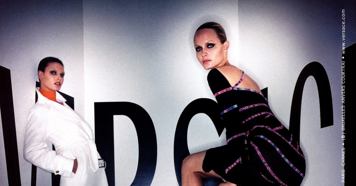 CAMPAIGN: VERSACE FW 2002