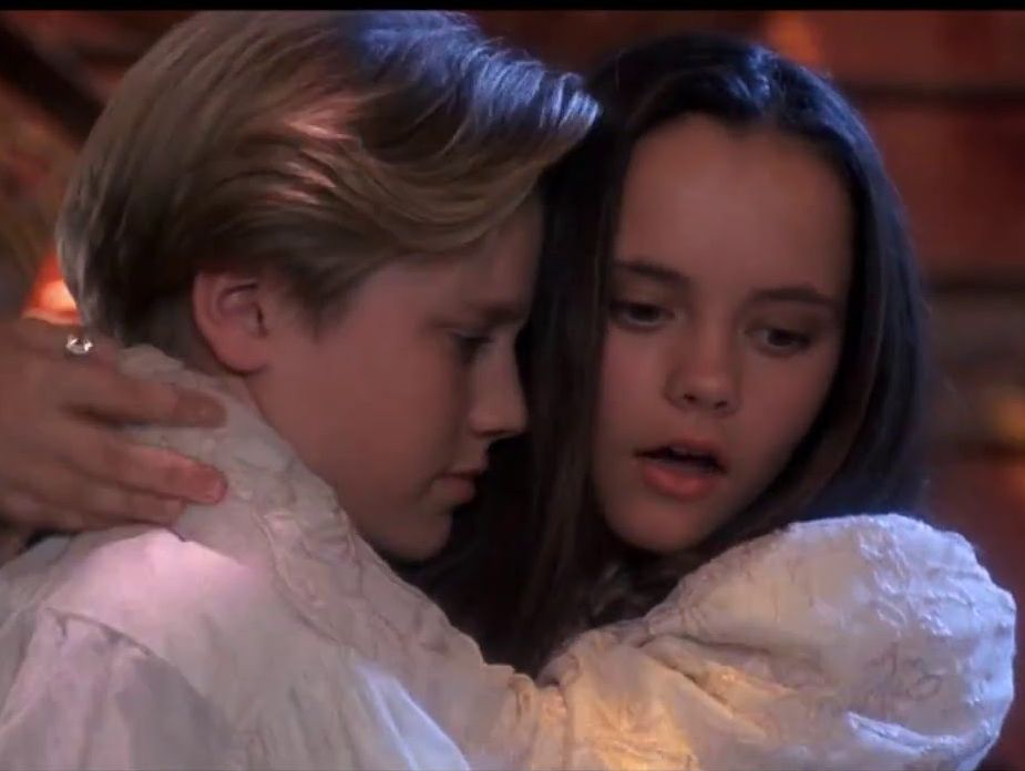 Favorite Hunks & Other Things: Monday, April 19, 2021