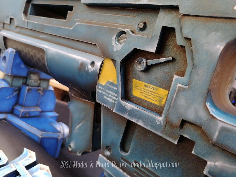 【作品分享】星海爭霸II Star CraftII 真實1/1比例 C-14穿透者電磁步槍 @模型技術與資訊 哈啦板 - 巴哈姆特