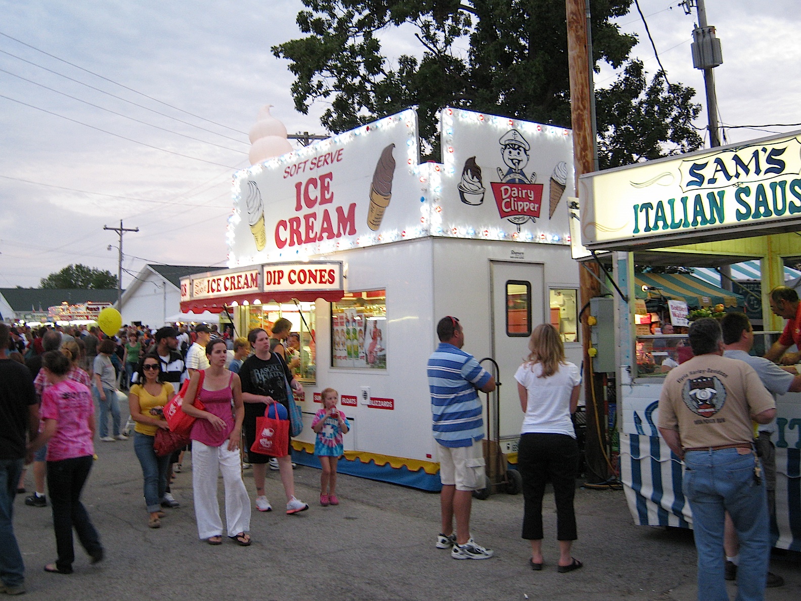 Brady's Bunch of Lorain County Nostalgia: Captain Frosty Still Sails at ...
