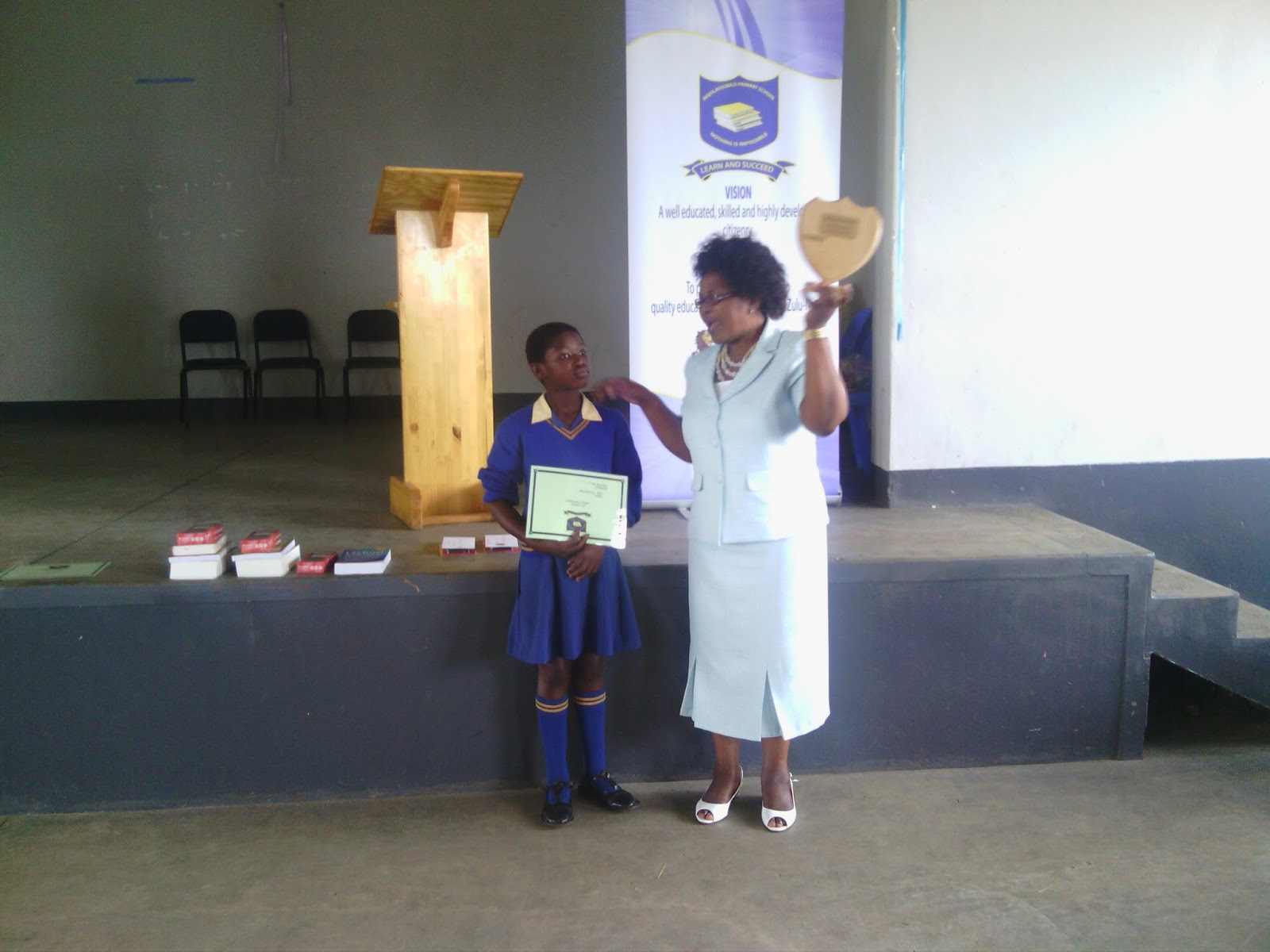 Inqolayolwazi Primary School: Gallery