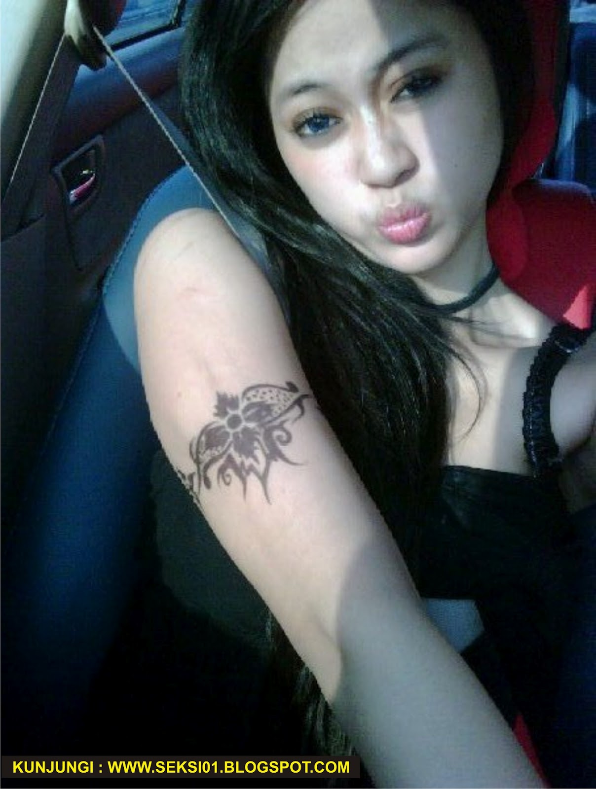 SEKSI ...Semua yang SEKSI terpilih,..ada disini: SEKSI 13