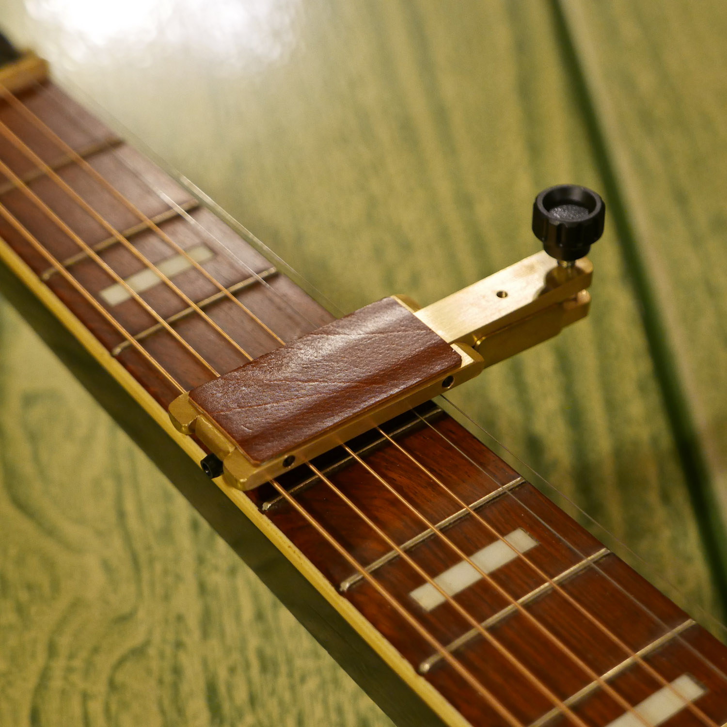 Review: GM Dobro, Squareneck, or Hawaiian Guitar Capo