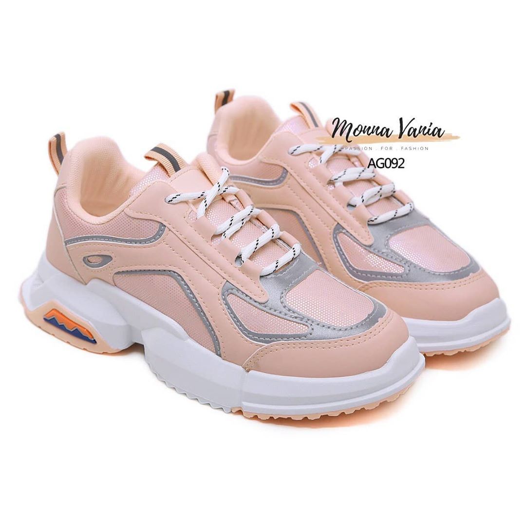 Model Sepatu Wanita Terbaik Yang Lagi Trend Di Tahun 2020 ...