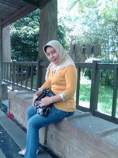 Syamsul Bakhri Tanri ( SBT ): Syamsul Bakhri Tanri ( SBT ) & Istri Drg. Sri Mulyati (Lia) [foto]