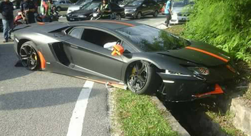 Matte Black And Orange Lamborghini Aventador Crashes In Malaysia