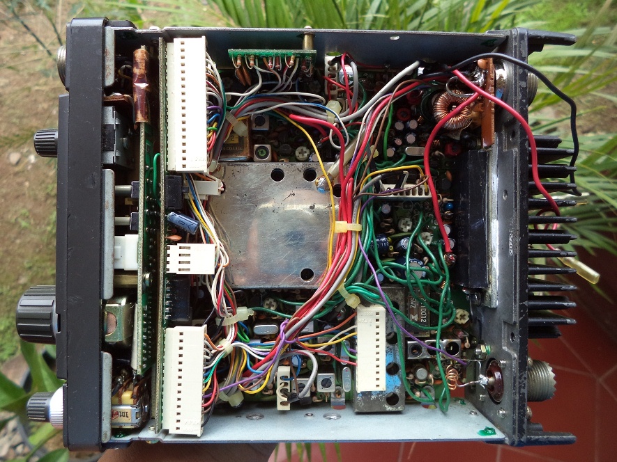 MEDAN RADIO: Yaesu FT-230R (terjual)