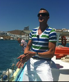 TV: Les Ch'tis à Mykonos : Christopher "reste motivé de la tête au pieds"