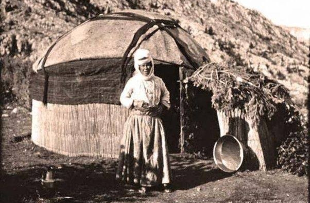 Who was oghuz Khan's? Full chain and relation of "Mongols", "Turks ...