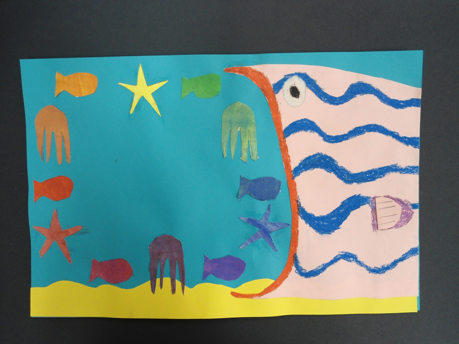 Park Art Kingdom: Color Wheel Fish