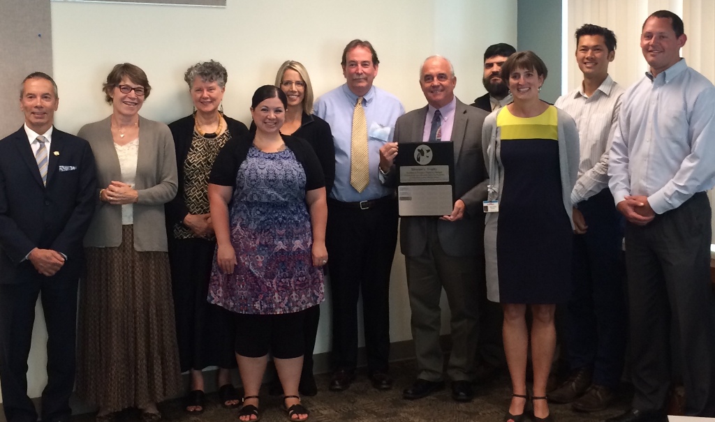 WSDA AgBriefs: Washington prevails in “Fighting Hunger” food drive ...