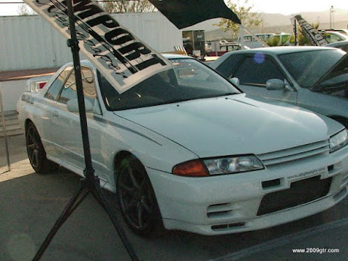 IDRC December 2000 , Big Bird and MotoRex - Nissan Skyline GT-R s in ...