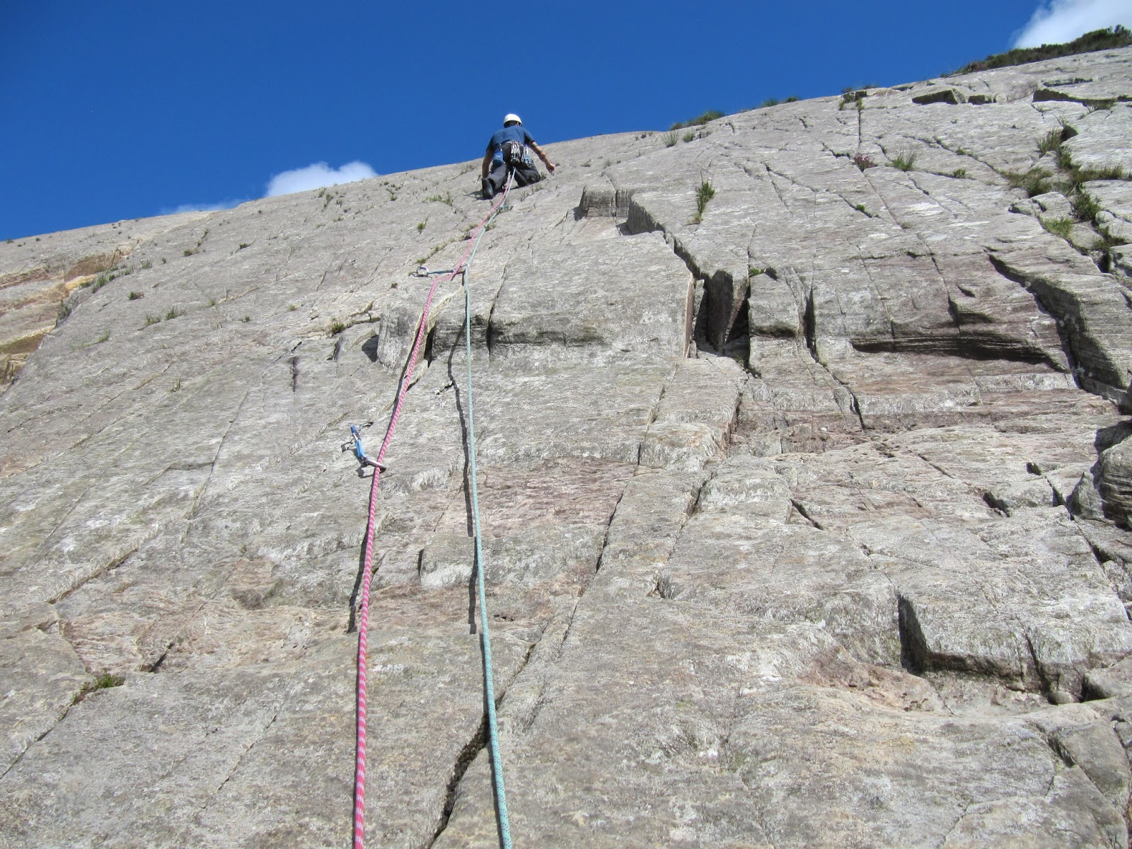 A J Thorley Mountaineering: Tryfan Bach (Little Tryfan), North Wales ...