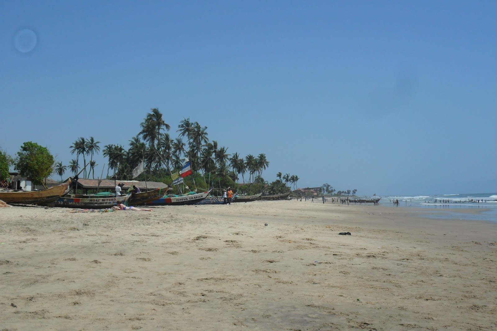 Obruni Travels: A Day At Kokrobite