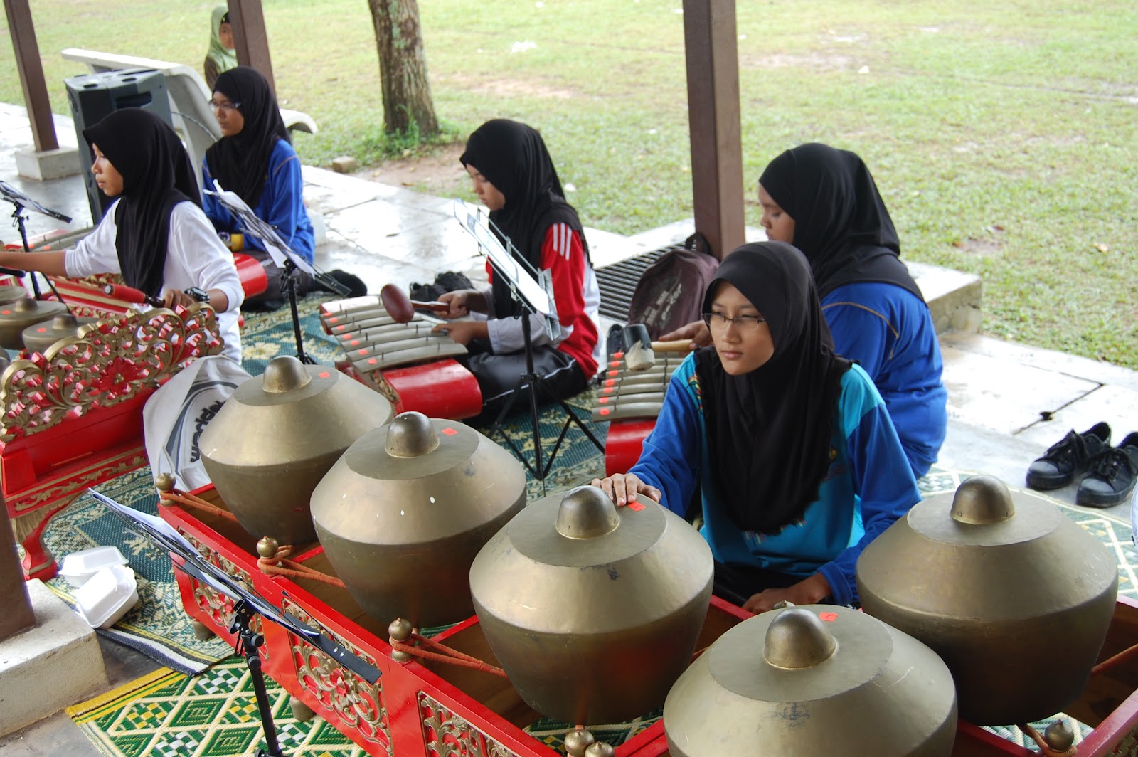 SMK PMTG. TOK LABU,PENAGA: MERENTAS DESA 2012