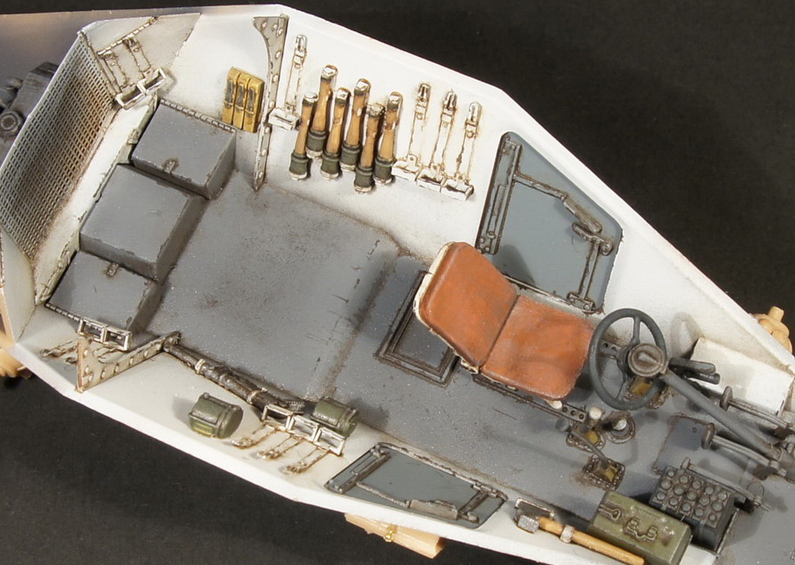 GerrardModels: Sd kfz 223 Interior