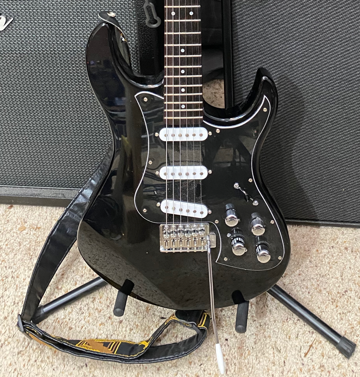 High on Technology: REVIEW WHAT IS LINE 6 VARIAX STANDARD ELECTRIC ...