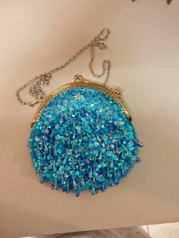 My Shabby Vintage Farm Life: Beautiful Blue Flapper Style Purse