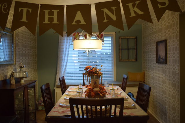 Red Couch Recipes: Celebrating Thanksgiving With the Neighbors