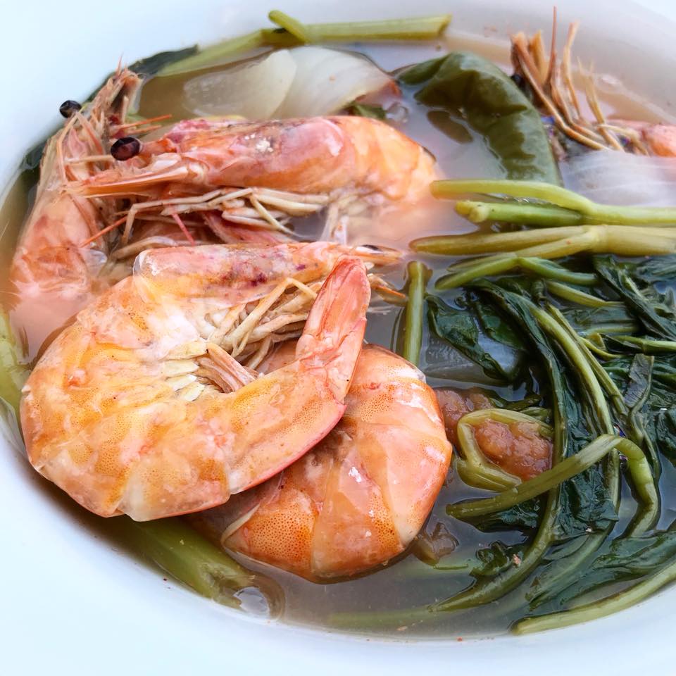 Sinigang na Hipon sa Kangkong