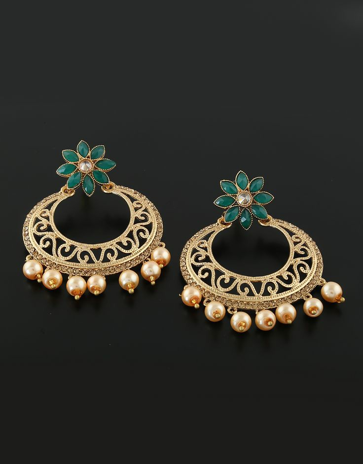Golden emerald earrings