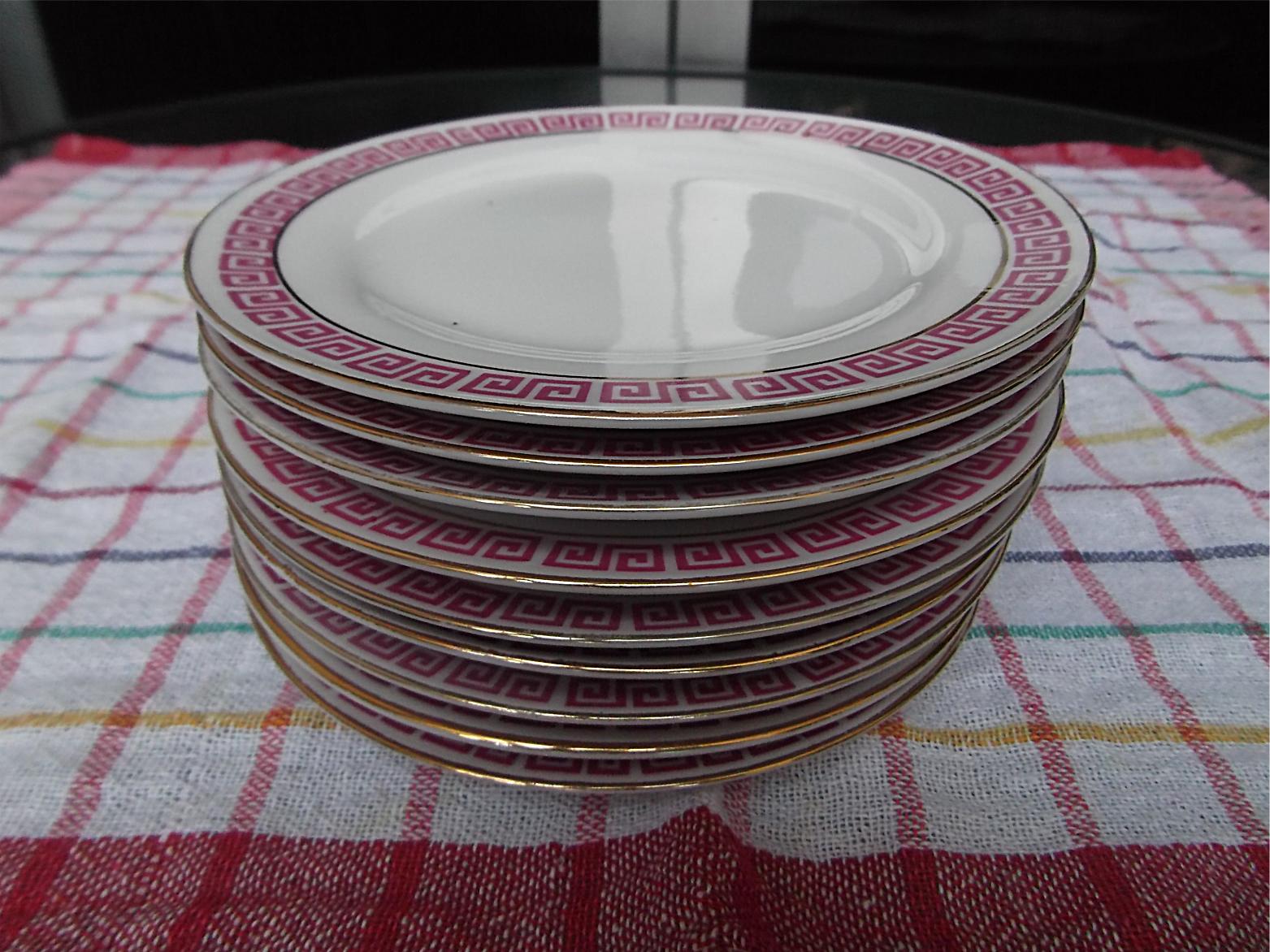 Porcelain Tea Plates with Eastern Border Pattern 11 pieces - T-Square