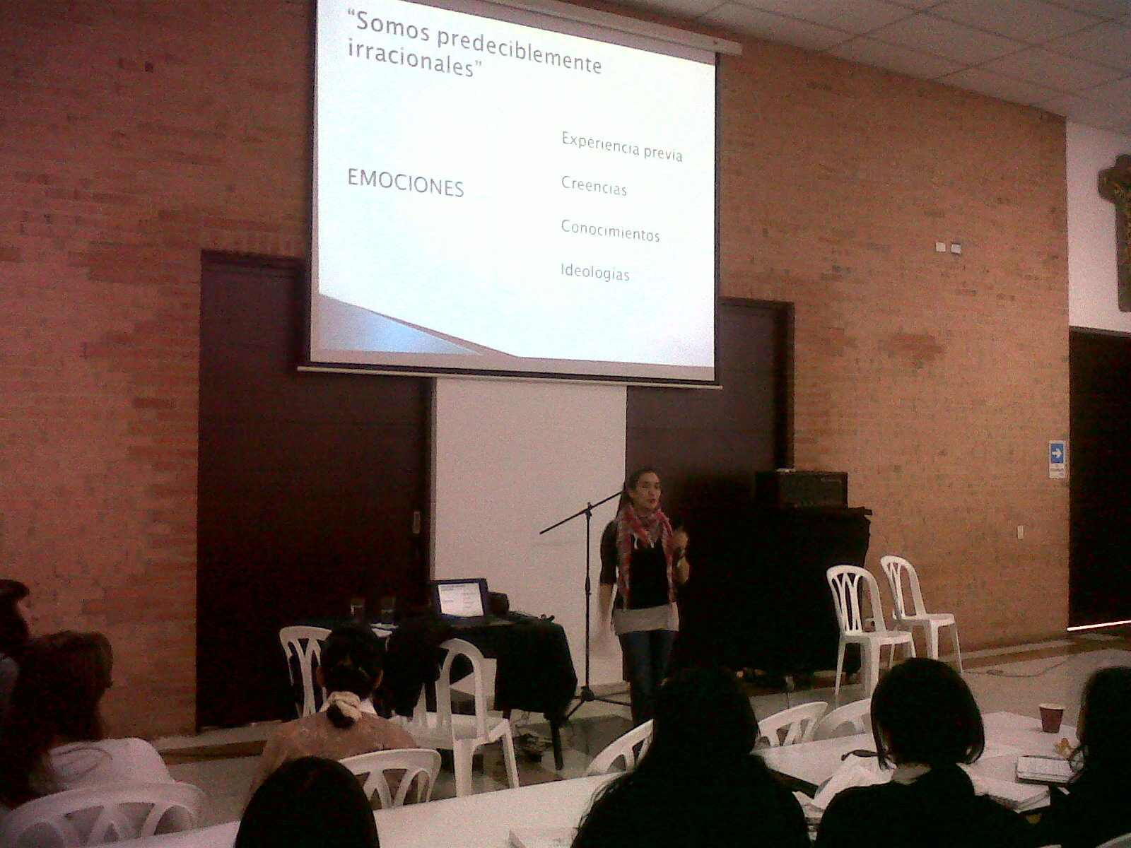 ¿Se puede educar en valores éticos? : Sobre la Capacitadora