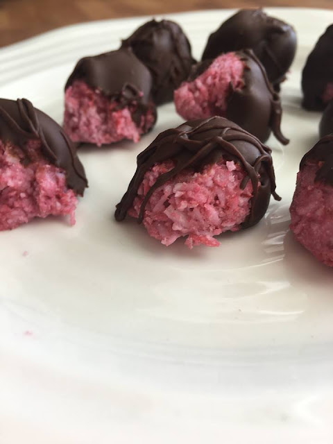 Raspberry Coconut Chocolates – The Home Baked Vegan